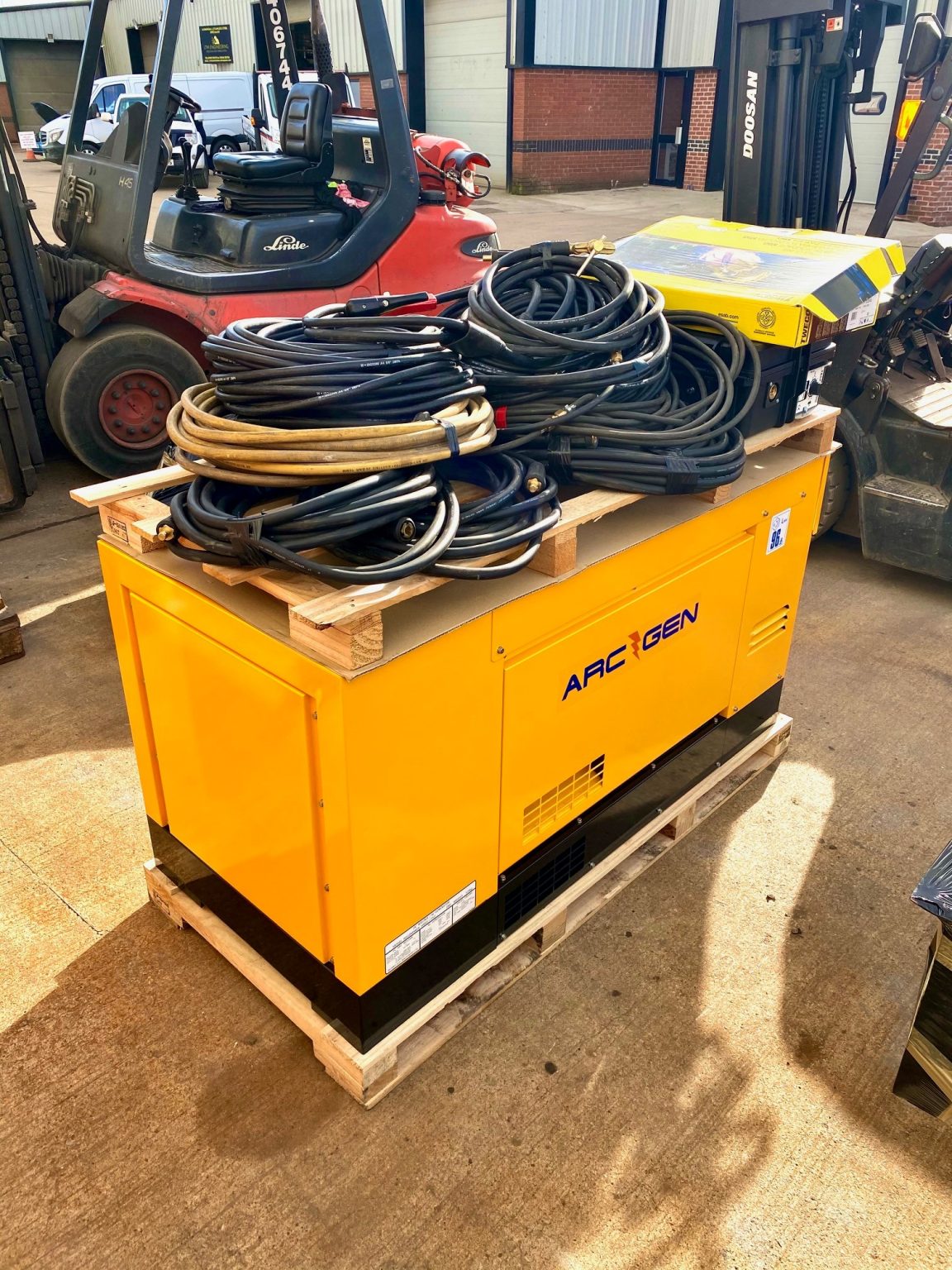 500amp Weldmaker diesel welder generator for hire - Welding Equipment