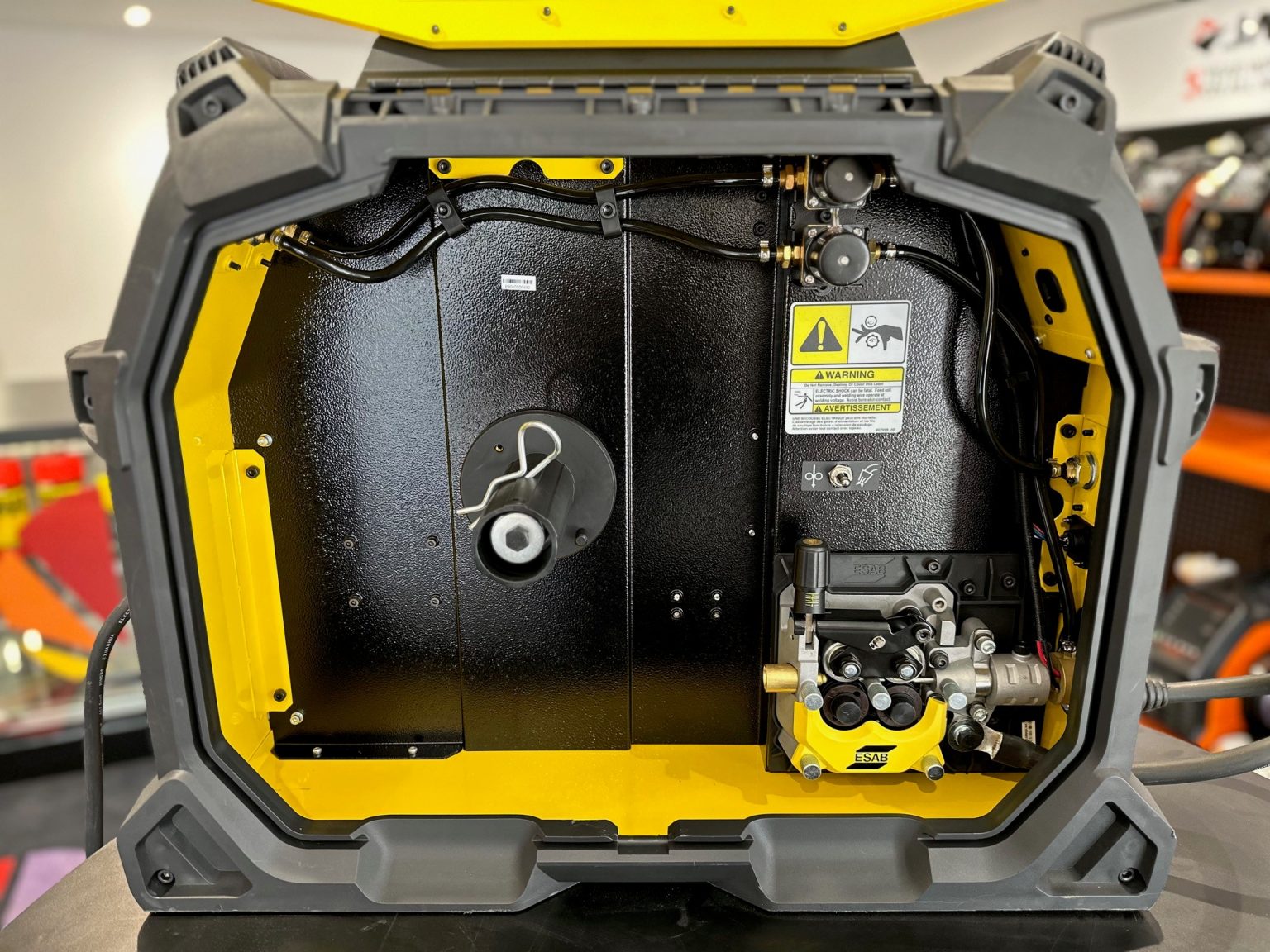 ESAB Rebel™ EMP 320ic compact air cooled MIG welder - Welding Equipment