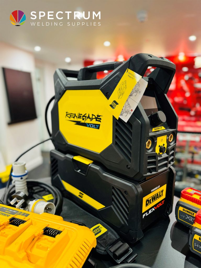 200amp Renegade VOLT ES 200i battery welder for hire - Welding Equipment