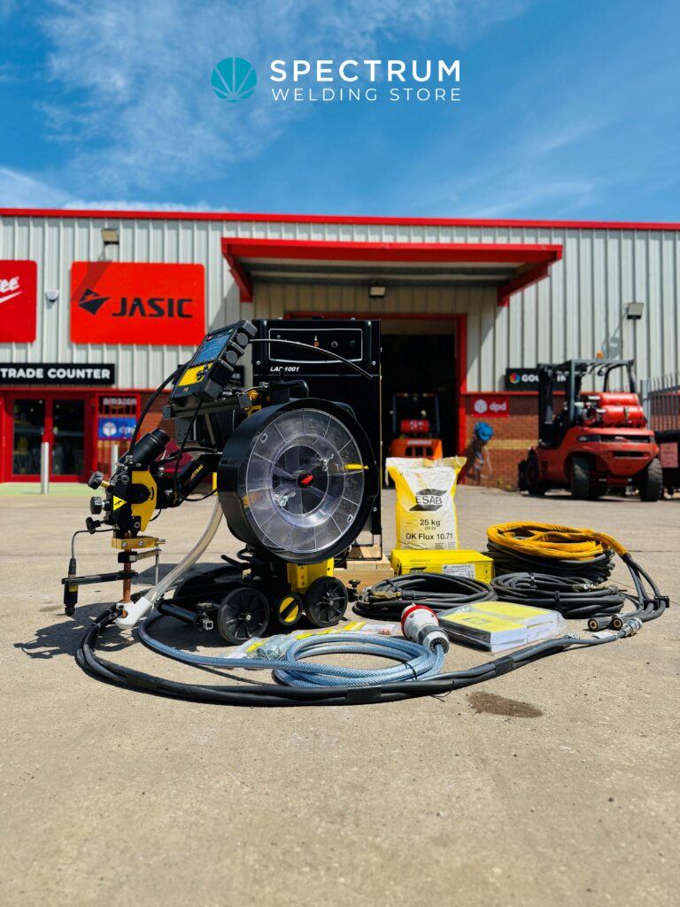ESAB LAF 1001 & Versotrac EWT 1000 sub arc tractor welder - Welding ...