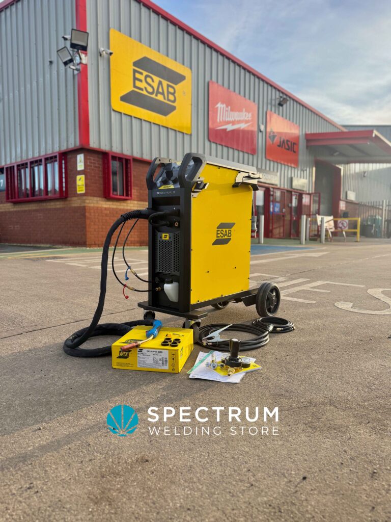 ESAB Rustler EM 350Cw Pro Pulse Synergic Water Cooled - Welding Equipment